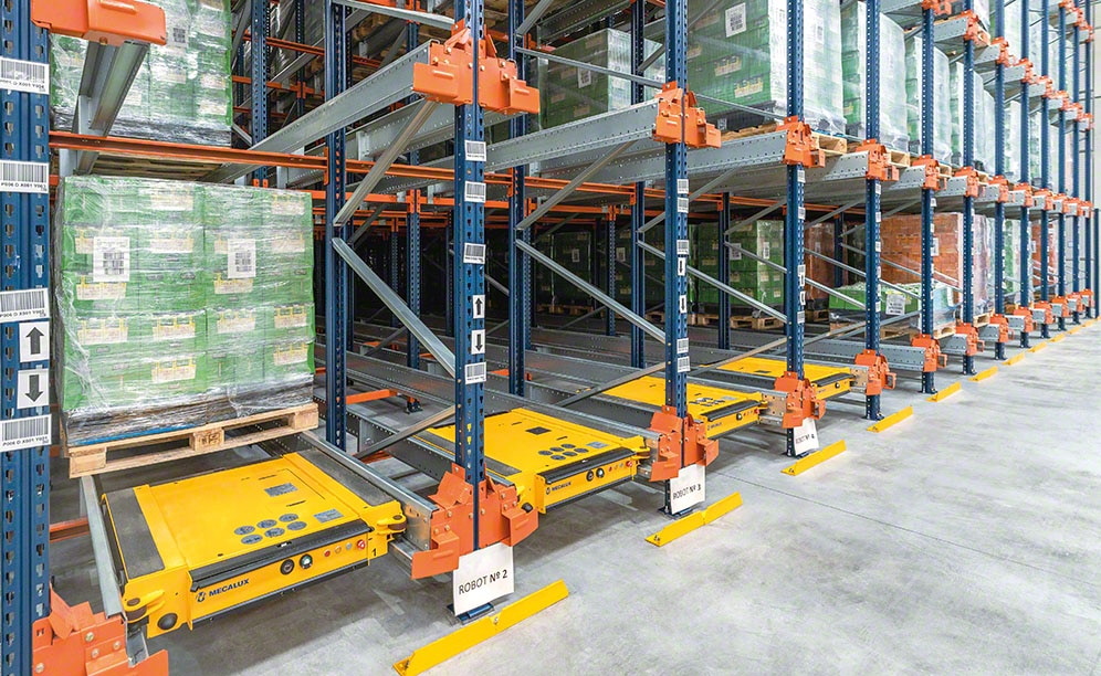 Costa: storage of vegetable drinks and horchata - Mecalux.co.uk