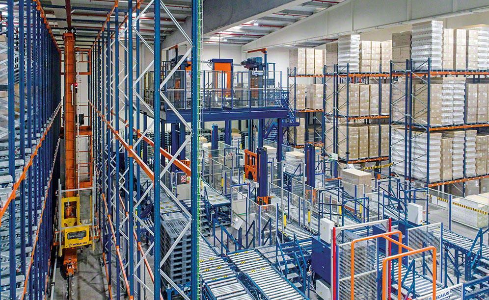 Maverick Laboratories' self-supporting automated warehouse - Mecalux.co.uk