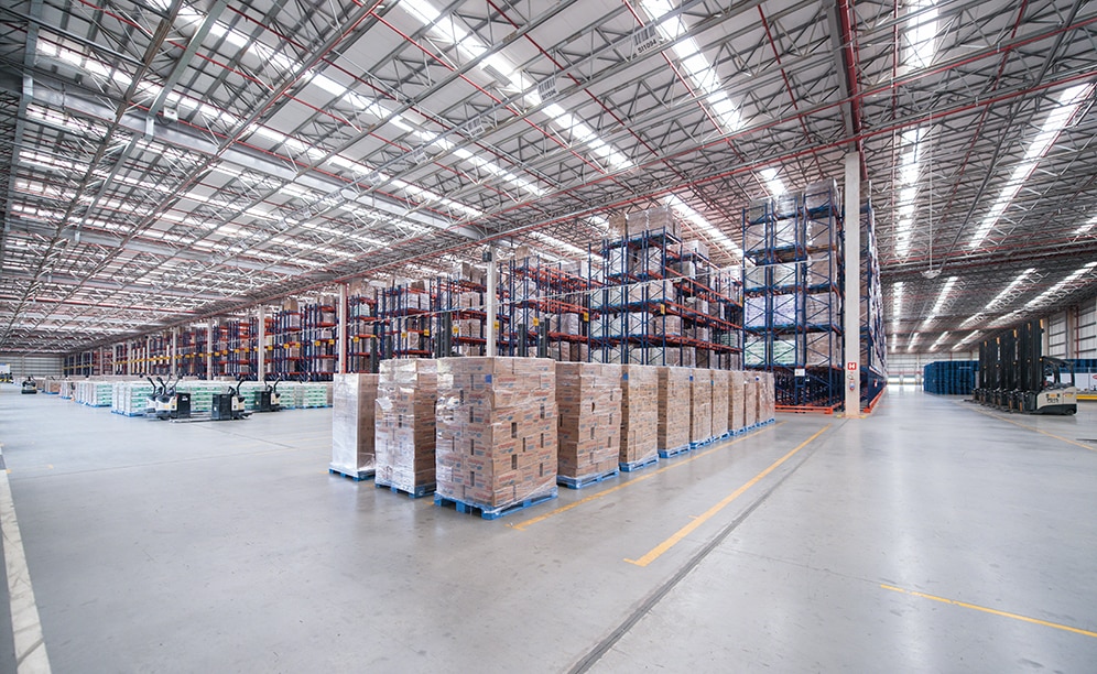 Case study at the Unilever warehouse with pallet racking in Brazil ...
