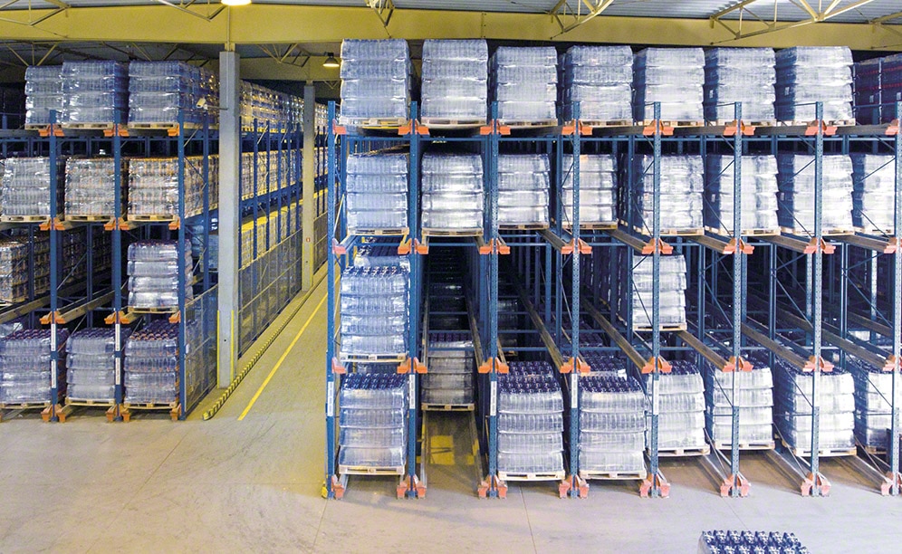 The juice warehouse of Sokpol in Poland – Mecalux..co.uk