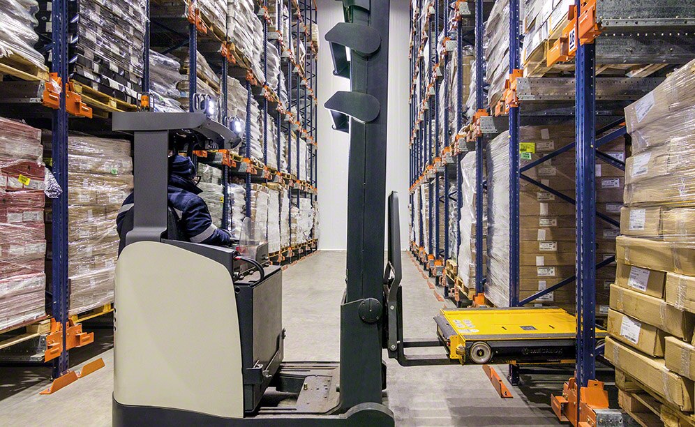 Frío Dock frozen-storage warehouse Argentina - Mecalux.co.uk