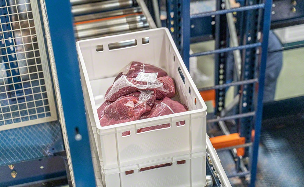 Storage for 30 million kg of meat - Mecalux.co.uk