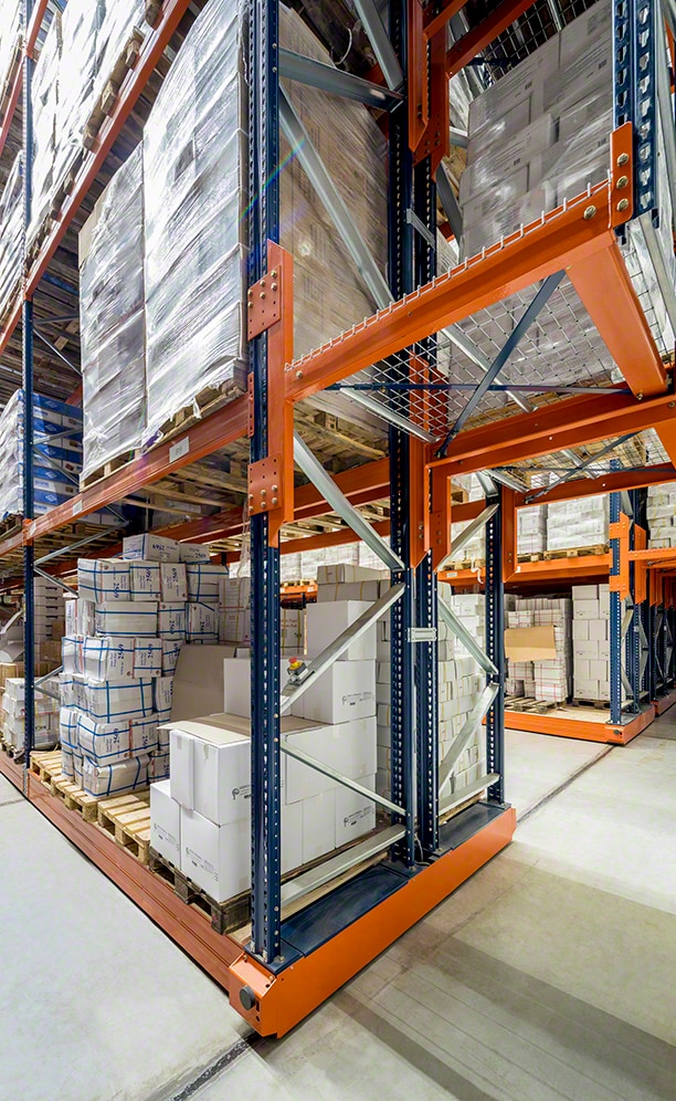 Frozen-storage warehouse of Mooijer-Volendam - Mecalux.co.uk