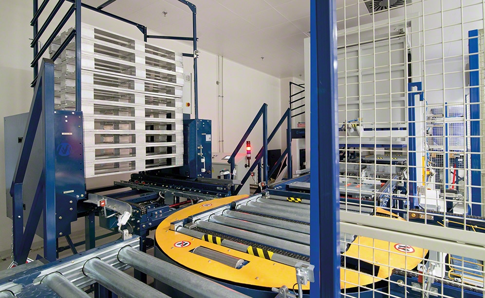 Novartis automates its supply chain - Mecalux.co.uk