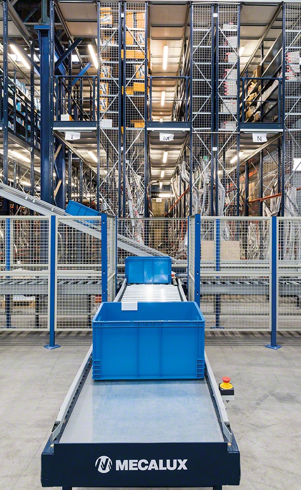 Installation of manual hand-pick racks in Automotive Parts Factory ...