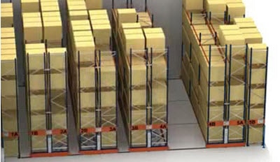 3D animation of a mobile racking system for pallets | Mecalux.co.uk