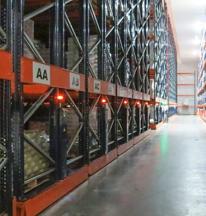 Frozen storage chamber in South Africa features Movirack mobile pallet ...