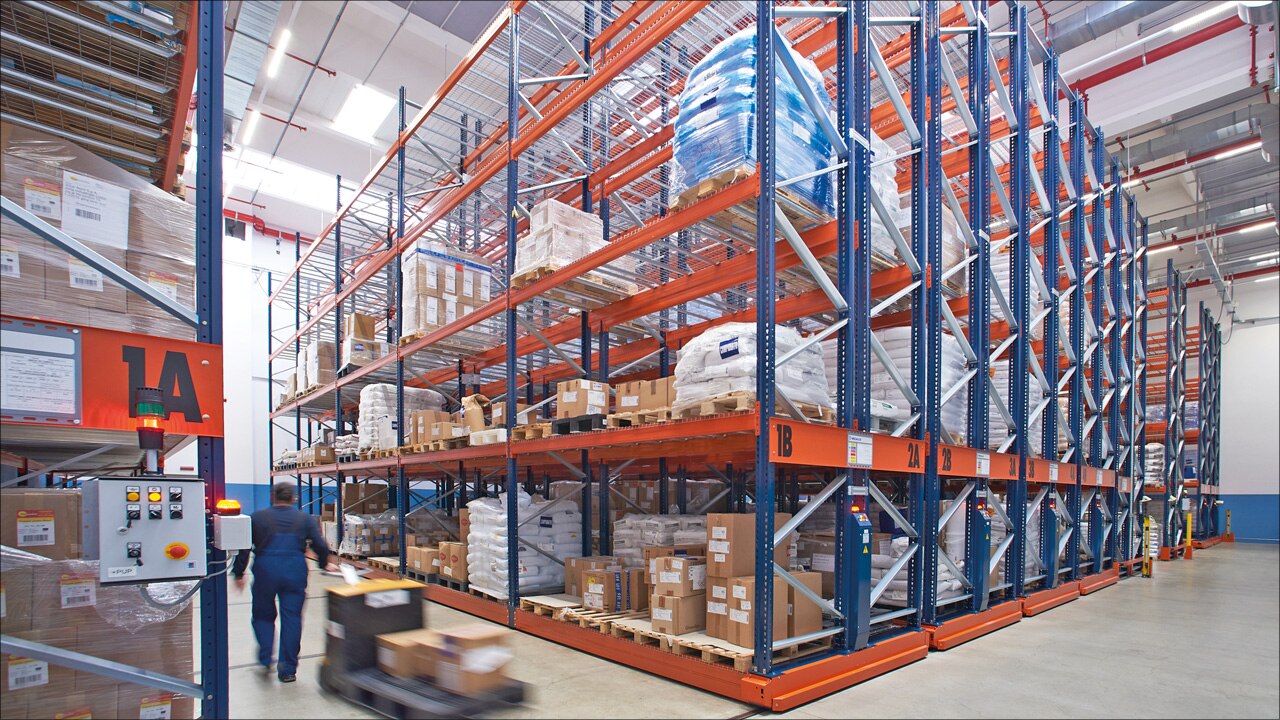 [Vídeo] Warehouse transformation: manual to automated - Mecalux.co.uk