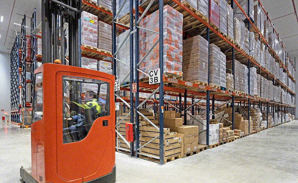 Montfrisa expands its warehouse in Algemesí - Mecalux.co.uk