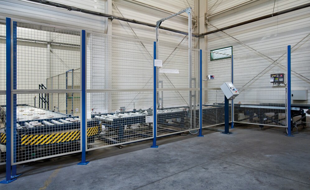 Exemple of automated clad-rack warehouse for WOK in Poland - Mecalux.co.uk